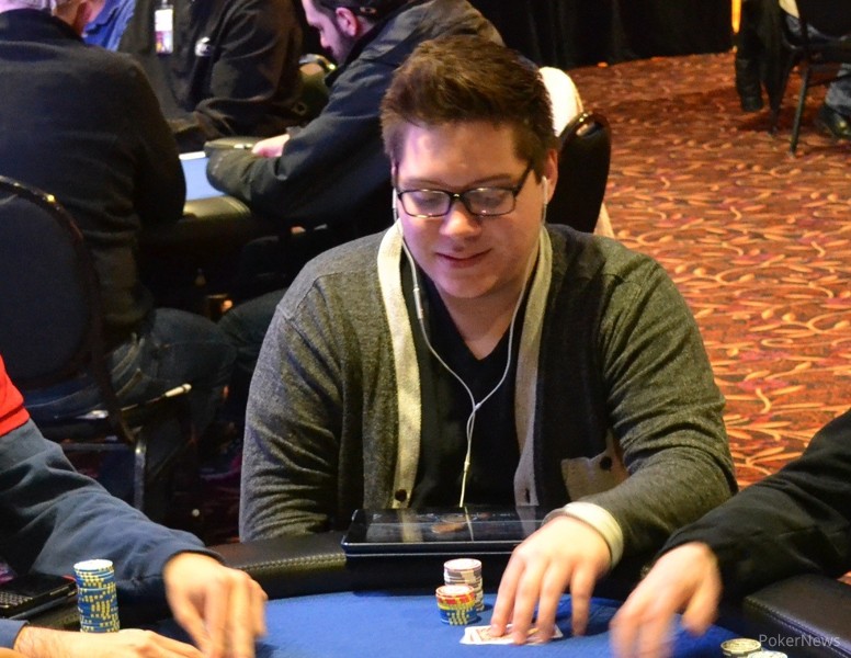 $100,000 Guaranteed Main Event Gallery | 2014 Western New York Poker ...