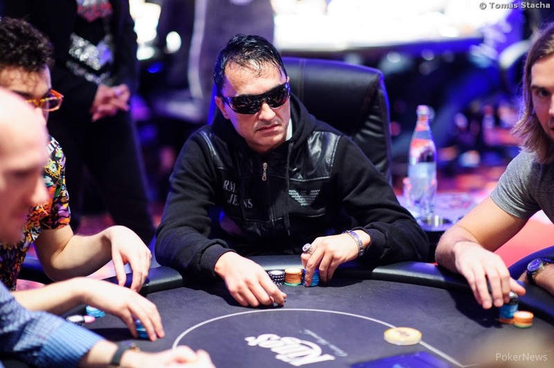 Hot Busts on the Feature Table | 2015-2016 WSOP International Circuit ...