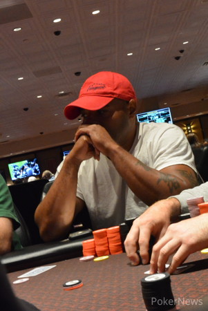 Best Stack Forward | 2017 Seneca Niagara Falls Summer Slam | PokerNews