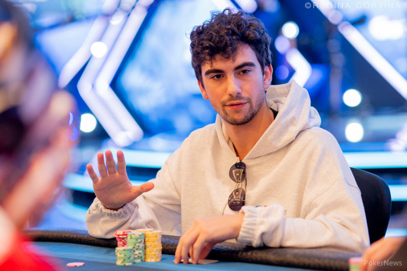Eric Yanovsky Grabs Highest Bag at the End of Day 1d of the WSOP ...